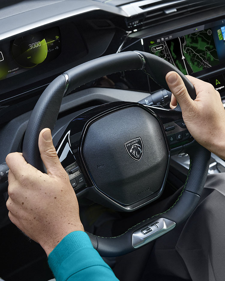 Peugeot i-Cockpit®: 10 years and 10 million users