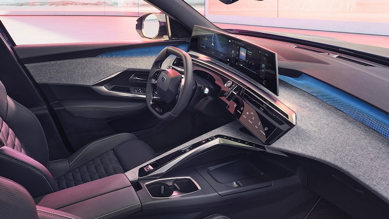 New PEUGEOT E-3008: The Next-Level Electric Fastback SUV