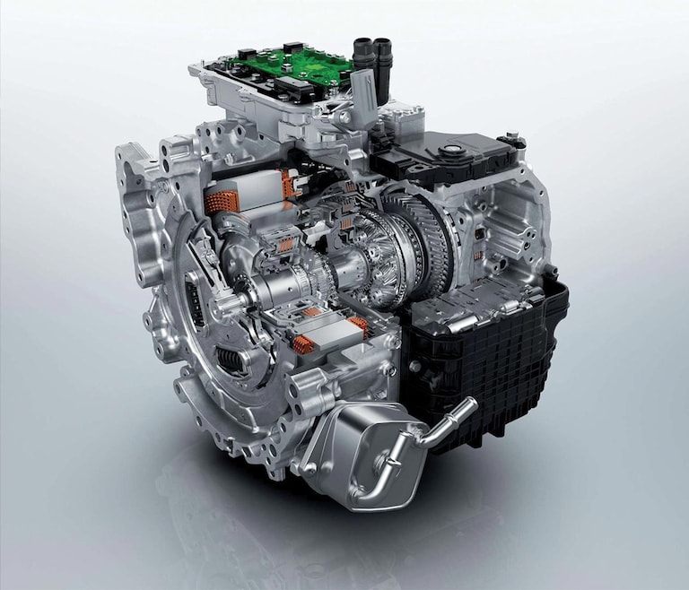 PEUGEOT plug-in hybrid cars: discover our range