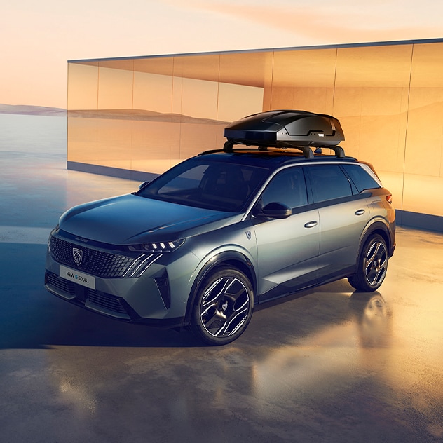 New PEUGEOT E-5008 | All-Electric Large 7-Seat SUV