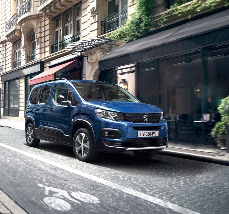 PEUGEOT e-RIFTER: The electric family car