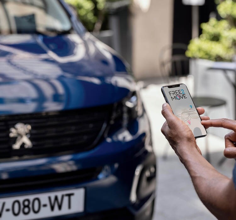 PEUGEOT e-RIFTER: The electric family car