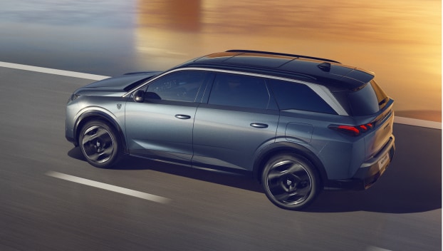 New Peugeot 5008 Hybrid | Spacious Self-Charging 7-Seat SUV