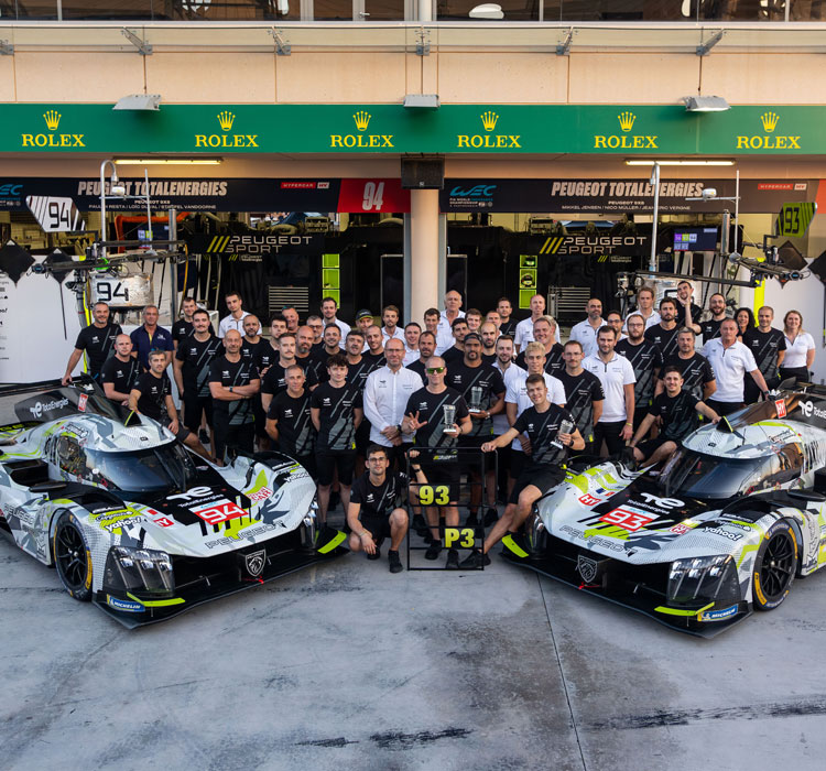 Peugeot 9X8 Hybrid Hypercar | Le Mans Racing & Sports Car